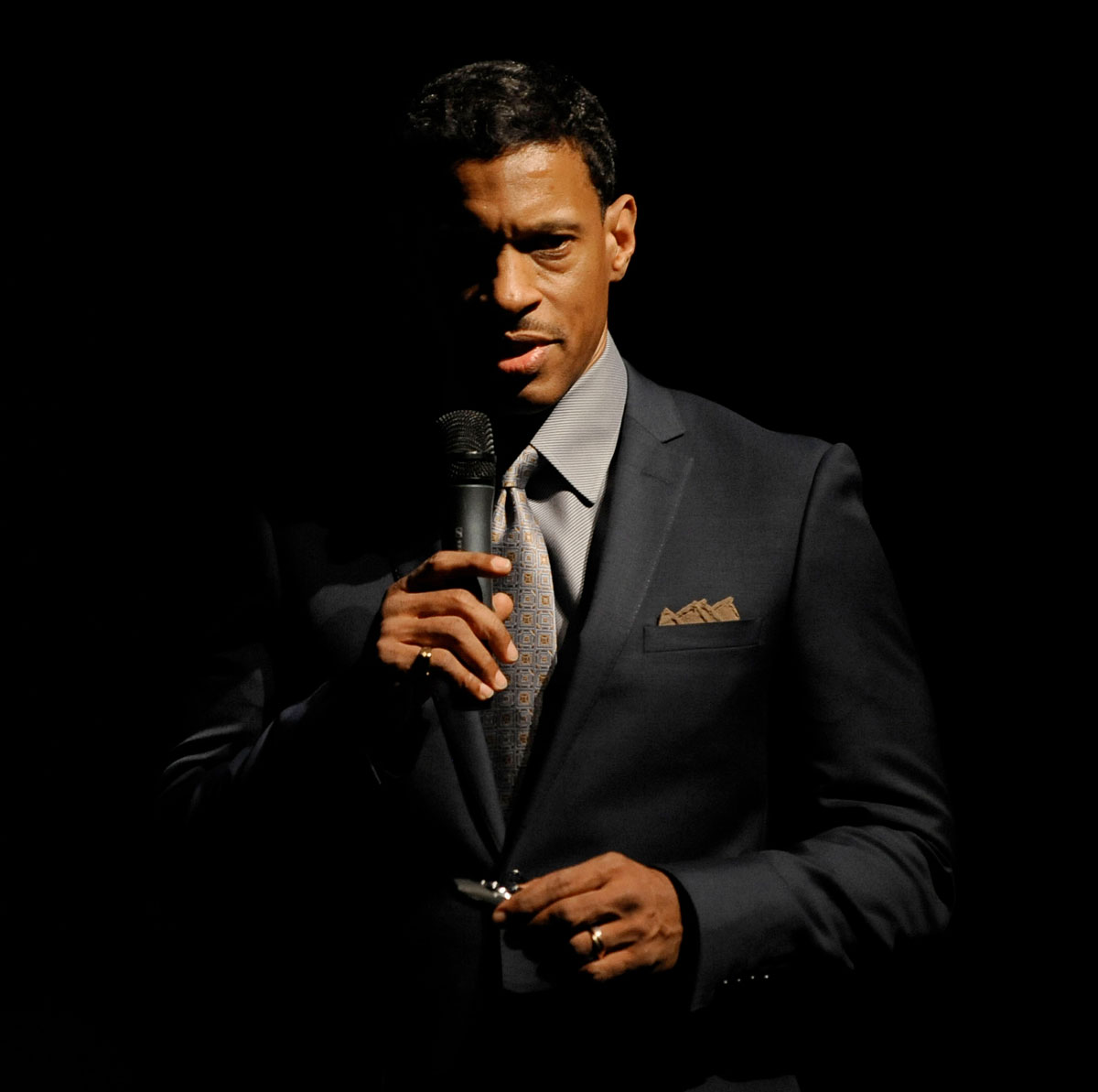 Third OHIO 'Challenging Dialogues' lecture featuring alumnus Kyle ...