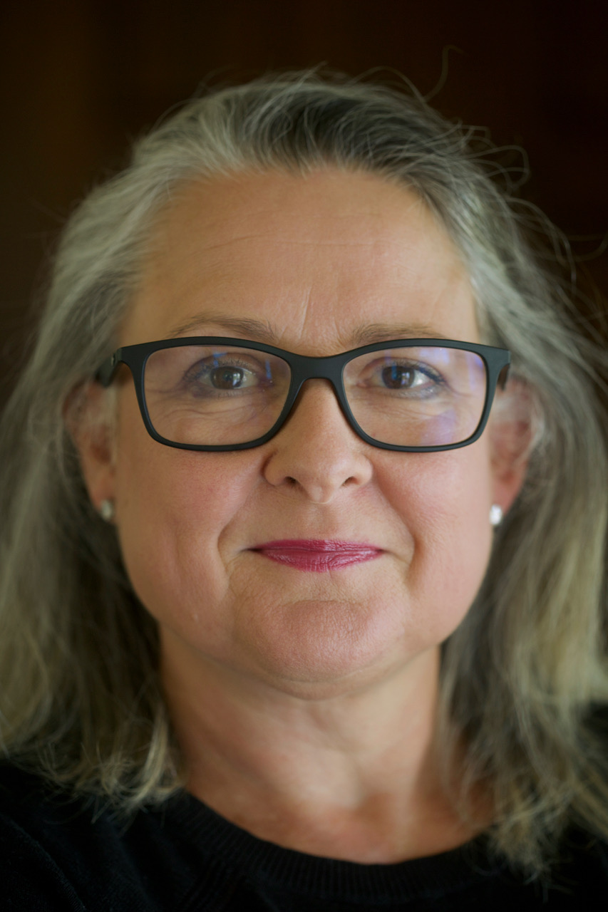 Journalism professor Edmondson receives American Journalism Historian ...