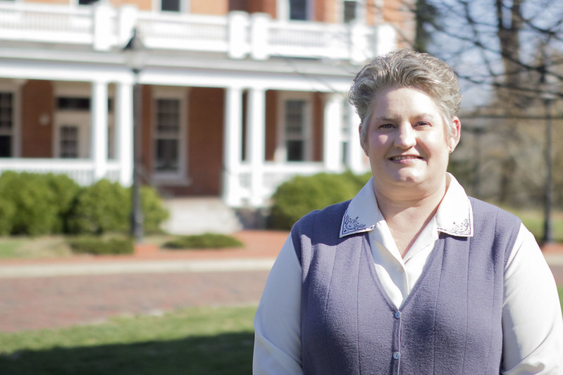 Carleen Dotson gives back to her community through the SBDC