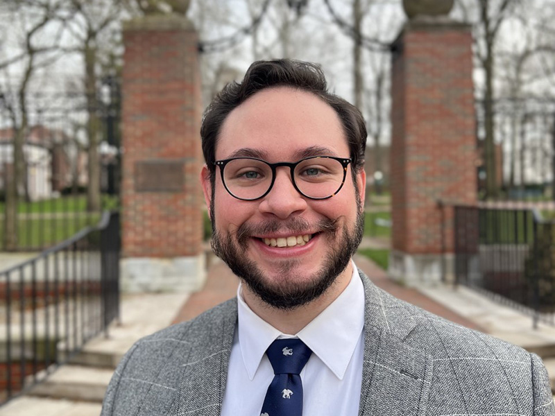 Edgar Gomez highlights the music of 19th century Mexico at student expo.