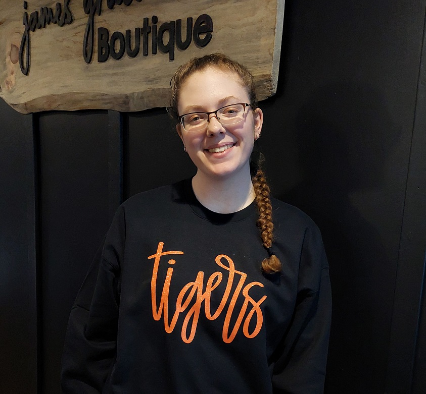 Ohio University Chillicothe business major balances studies and ...