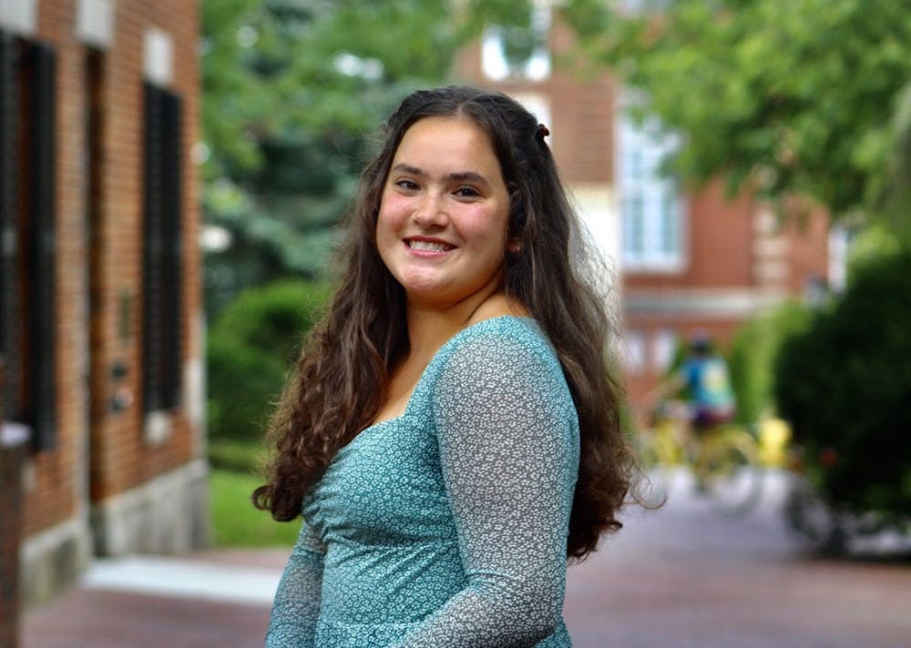 Junior Alyssa Cruz is awarded prestigious summer internship at “60 Minutes”