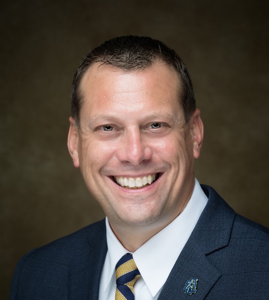 Eric Muth named as OHIO’s Vice President for Research and Creative Activity