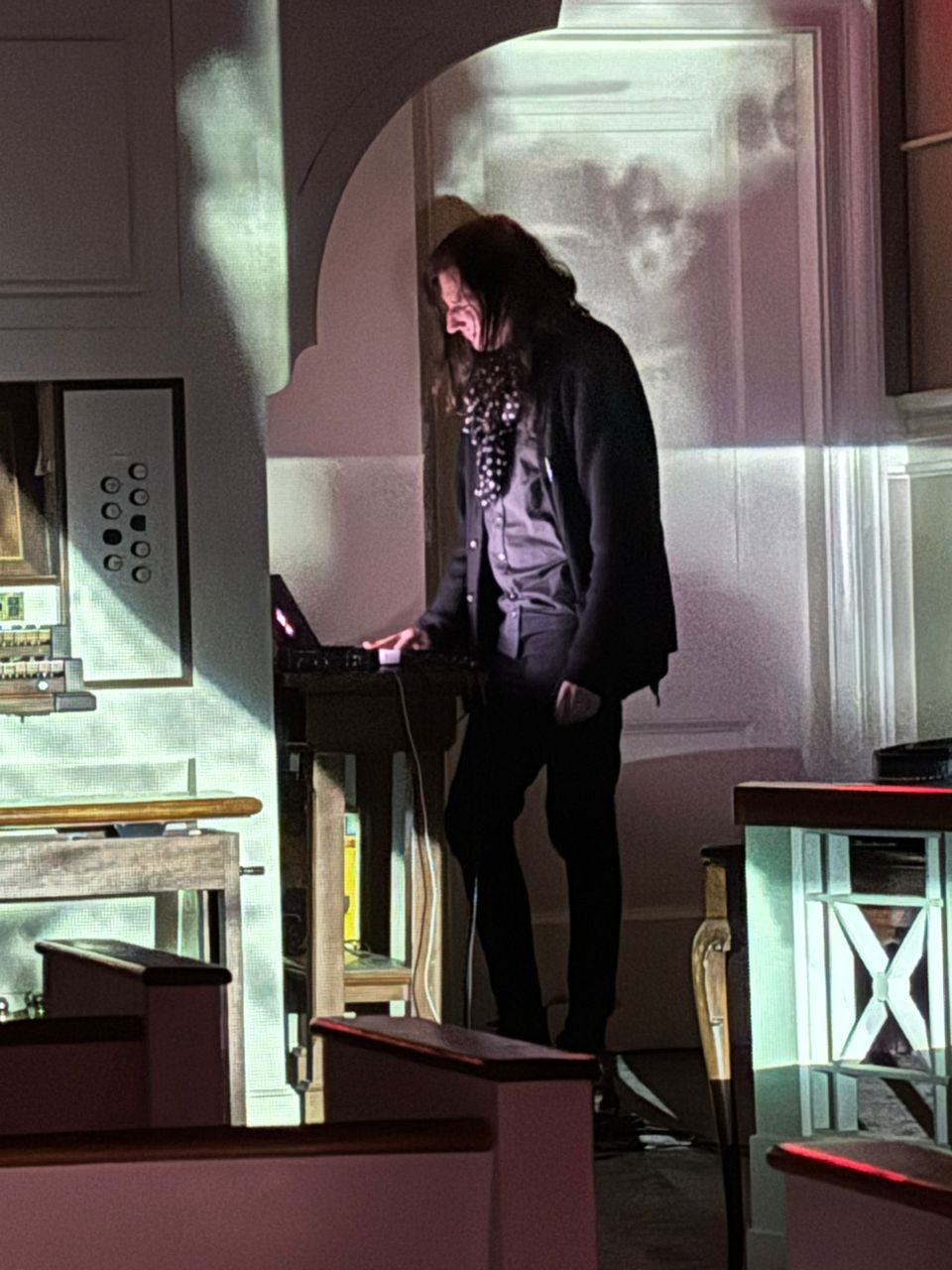 Musician Sam K. Sernavski to perform at the Kennedy Museum of Art on ...